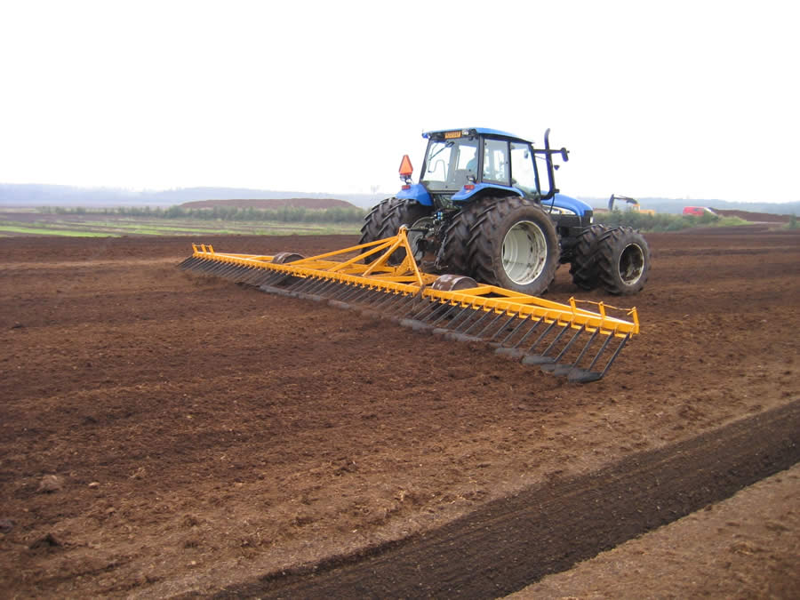 Raussi peat machines for production and renovation!